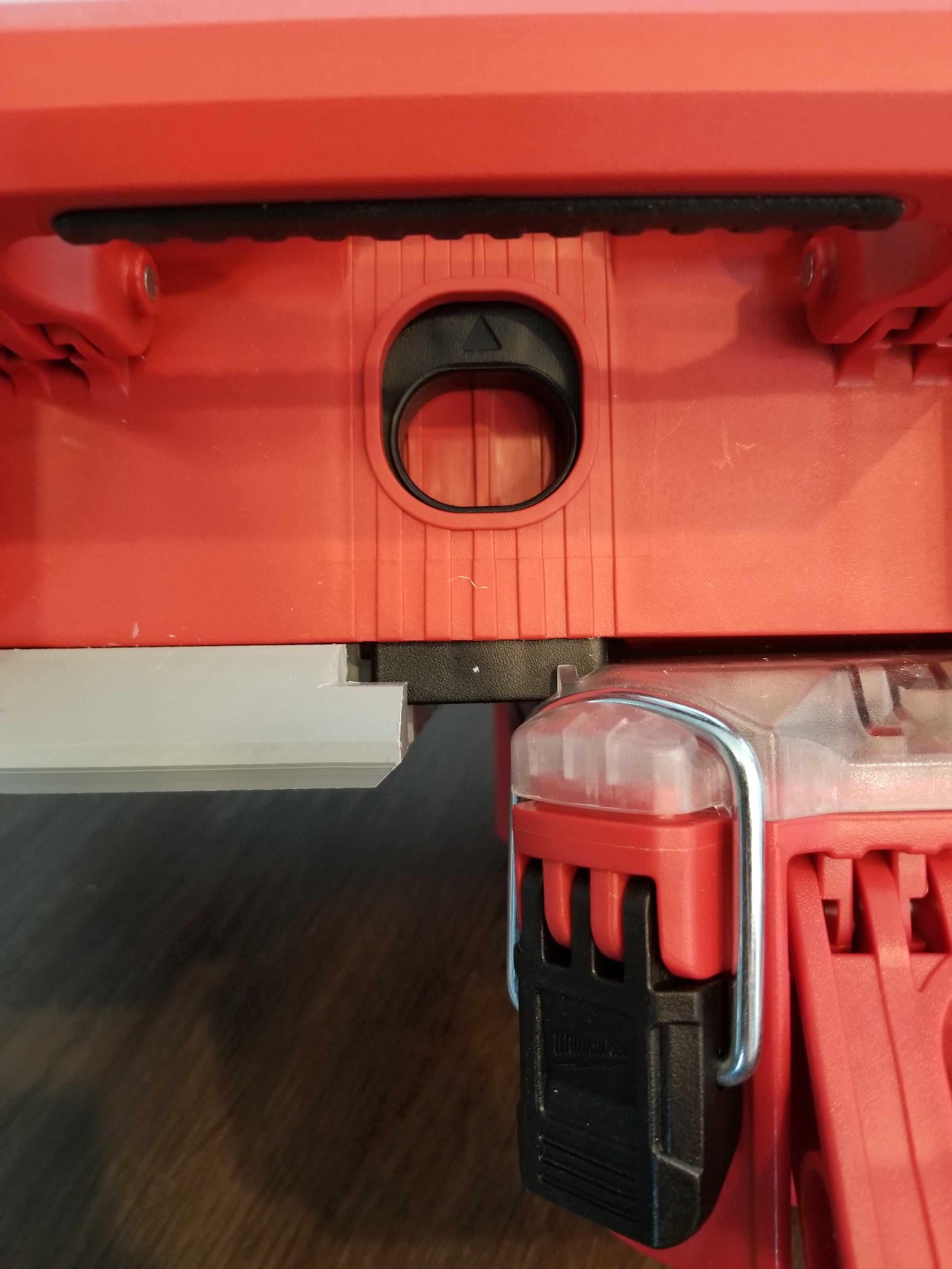 Packout Half size mounting plate | Stack Smarter